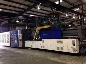 Borche 1430 Ton 2 Platen Injection Molding Machine In USA