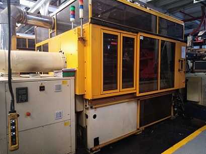Husky HYPET 225 Preform Injection Moulding Machine In Europe