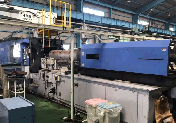 JSW 650 Ton Injection Moulding Machine In India